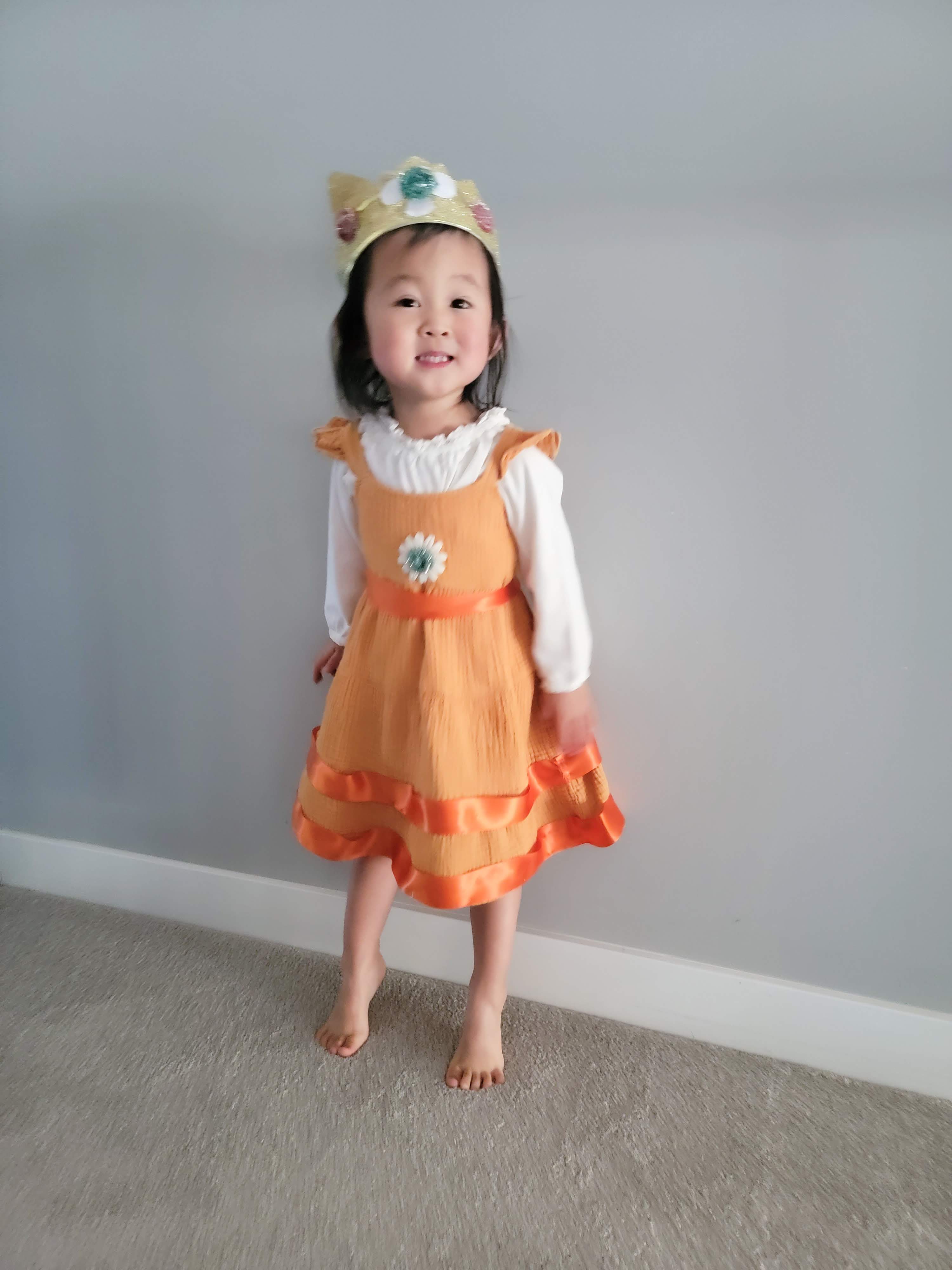 DIY Halloween Costume – Princess Daisy Dress – Learning from Playing