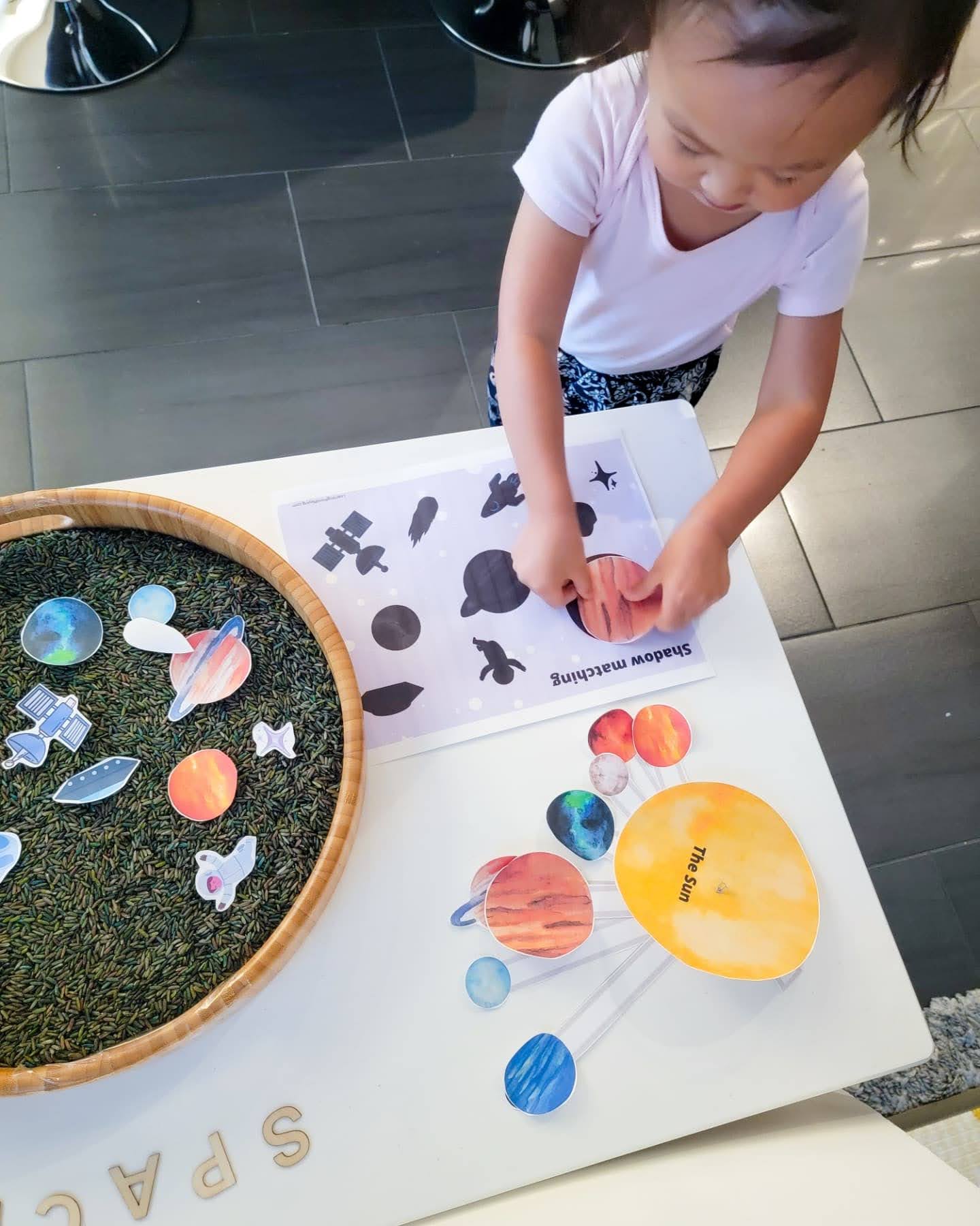 FREE Printable – Solar System Play & Matching - Learning from Playing